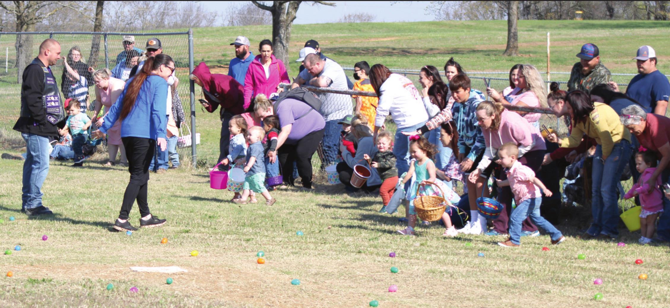 Lions annual Easter Egg Hunt - gallery