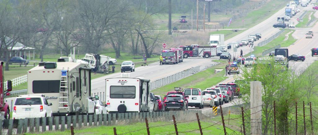 Henryettan dies in two-vehicle collision