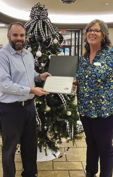 American Exchange Bank Recognizes Employees for Service