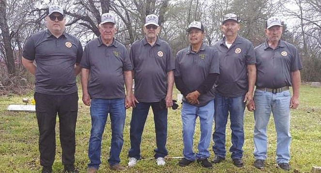 VFW Post 539 Places Markers for Veterans