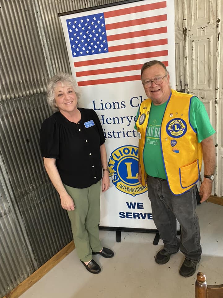 Pam Timmons is guest of Henryetta Lions
