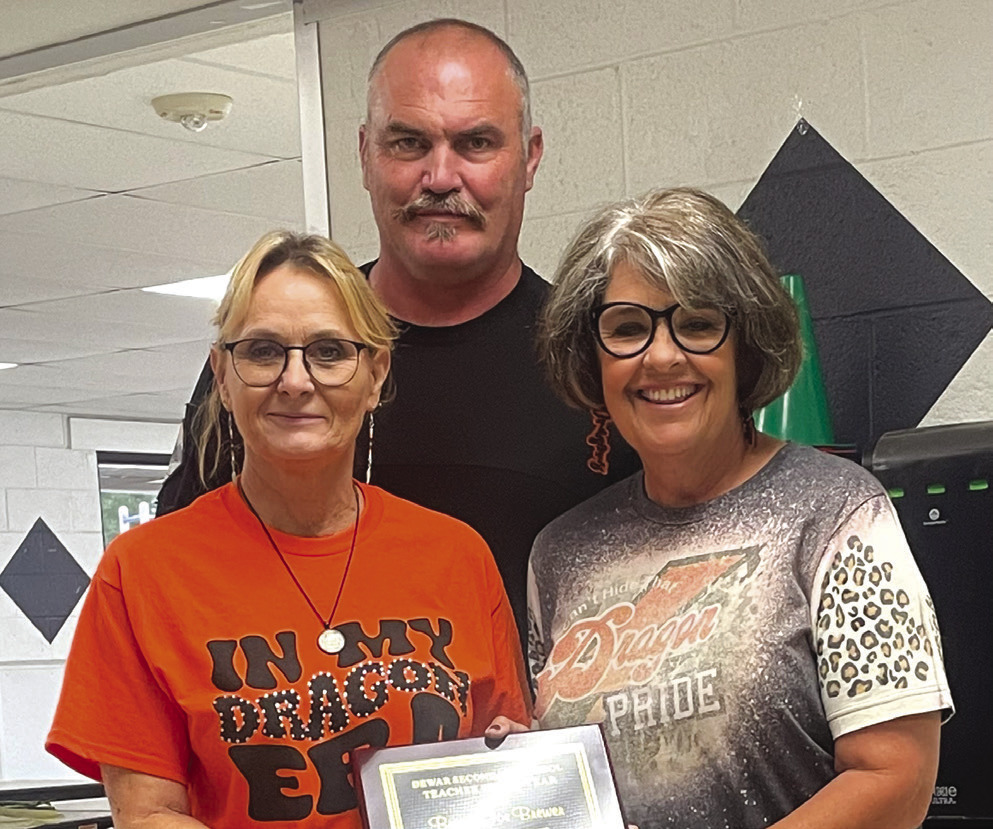 DPS Recognizes Employees of the Year