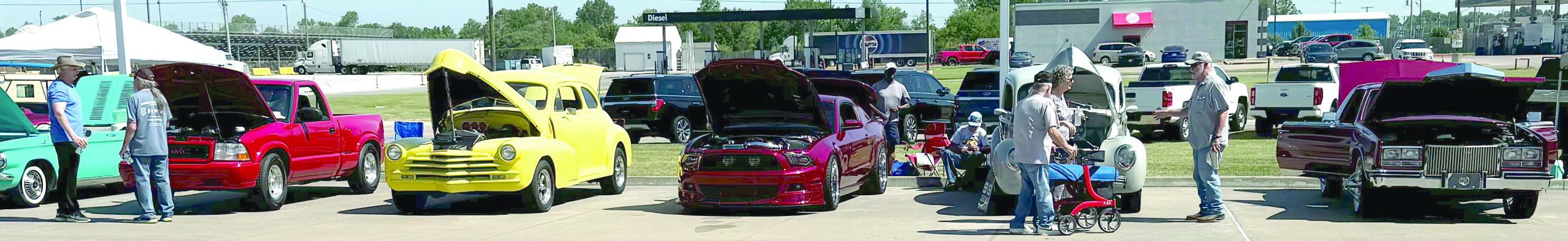 8th Annual Harlan Ford Car Show Brings Out Auto Enthusiasts